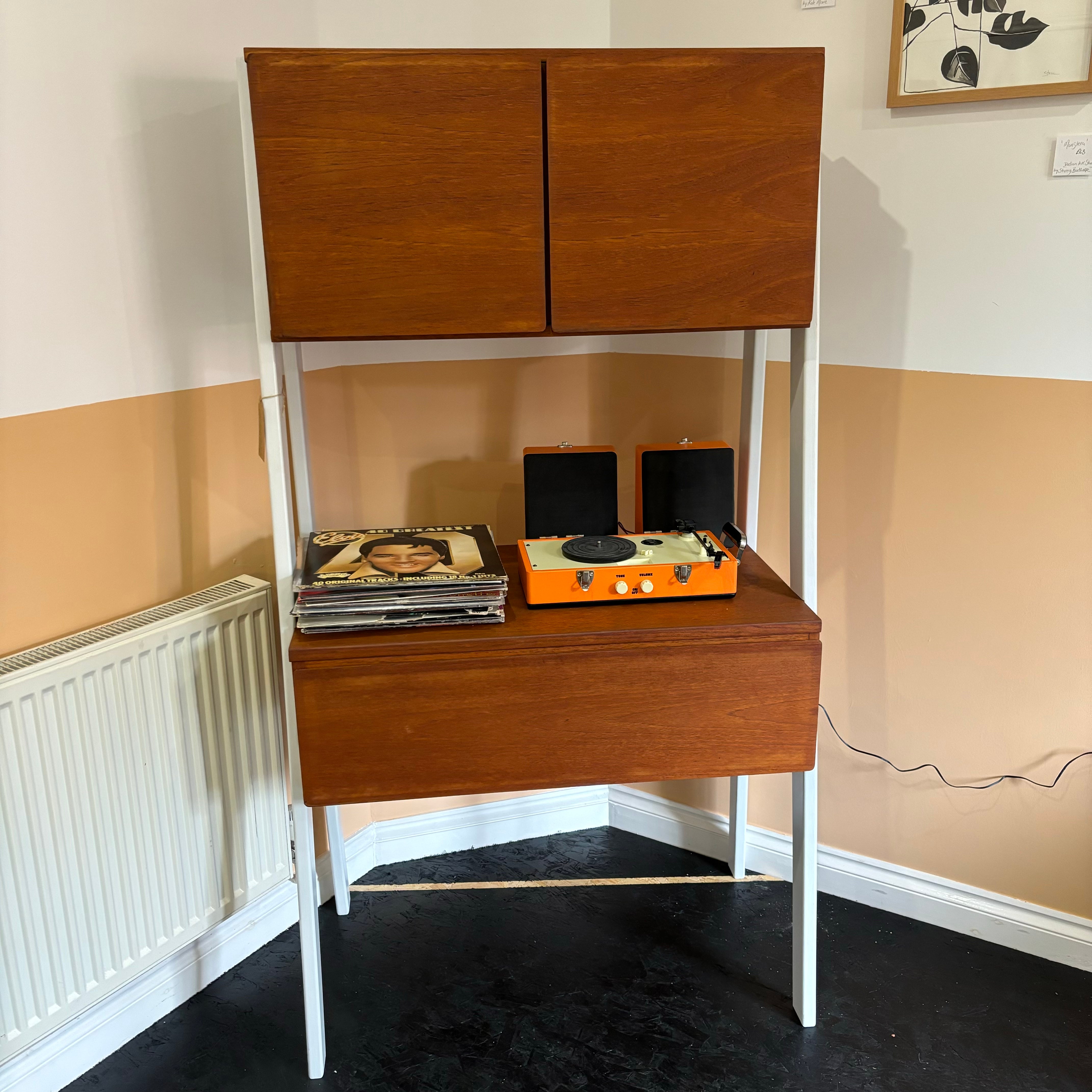 Record Player Unit | left to draw studios